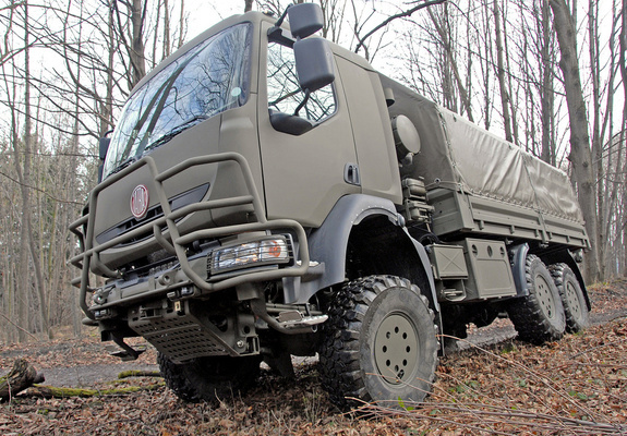Pictures of Tatra T810 Military 2006