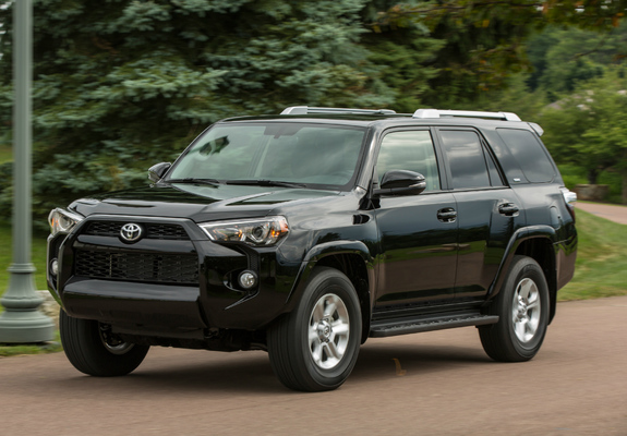 Toyota 4Runner SR5 2013 images
