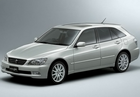 Toyota Altezza Gita AS300 4WD L Edition (JCE15W) 2001–05 wallpapers