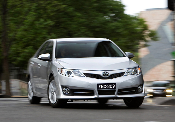Images of Toyota Camry Atara S 2011
