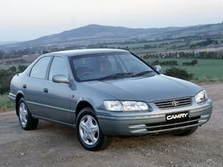Toyota Camry 2000 year wallpapers