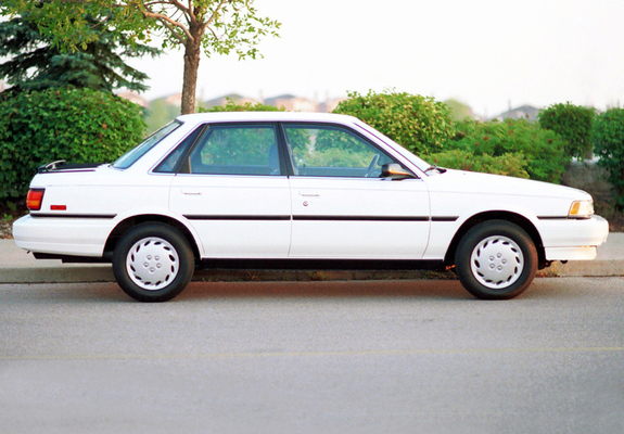 Toyota Camry Sedan LE US-spec 1990–91 pictures