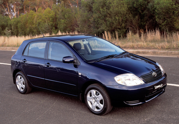 Toyota Corolla Conquest 5-door 2001–04 wallpapers