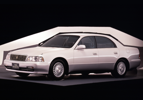 Pictures of Toyota Crown Majesta (S140) 1991–95