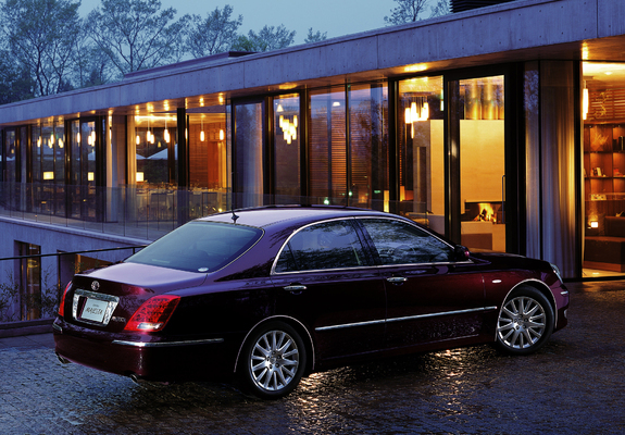 Toyota Crown Majesta C Type (UZS186) 2004–06 wallpapers