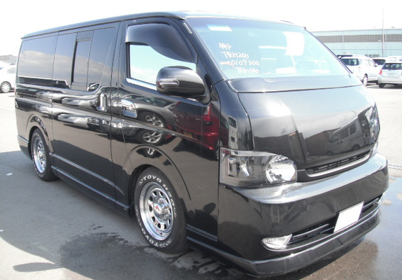 WALD Toyota Hiace Executive Line 2010 photos