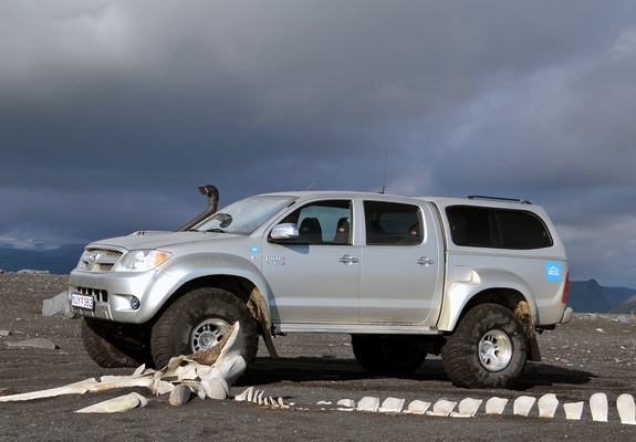 Arctic Trucks Toyota Hilux Double Cab AT35 2007 wallpapers