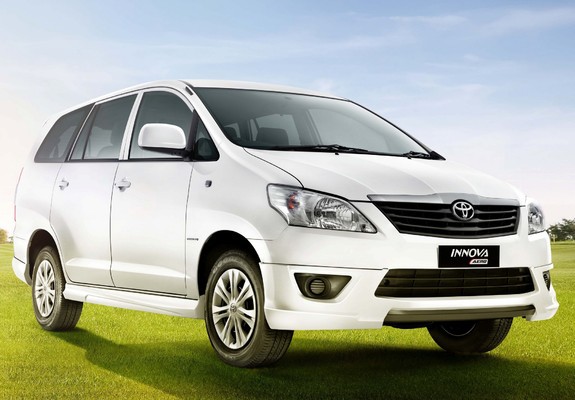 Toyota Innova Aero Package 2011 photos