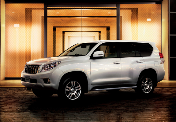 Toyota Land Cruiser Prado 5-door JP-spec (150) 2009 images