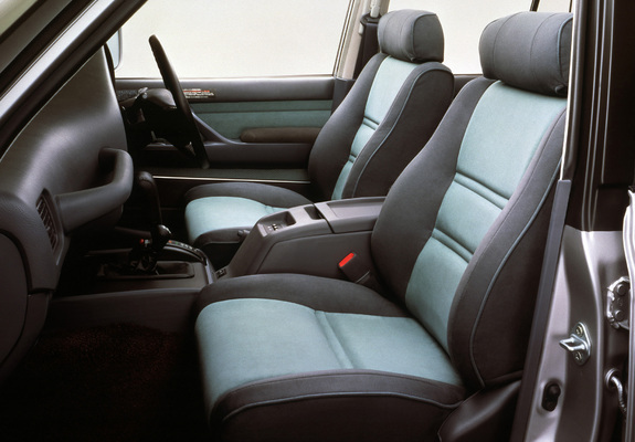 Images of Toyota Land Cruiser 80 Wagon VX-Limited JP-spec (HZ81V) 1989–92
