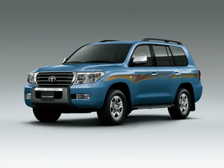 Toyota Land Cruiser 200 GX-R UAE-spec (UZJ200) 2007–12 pictures