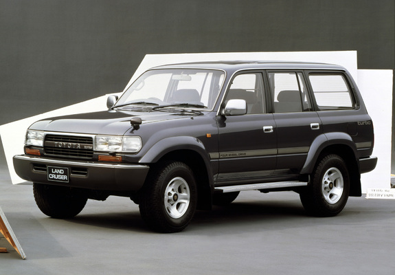 Toyota Land Cruiser 80 VAN VX JP-spec (HZ81V) 1992–94 wallpapers