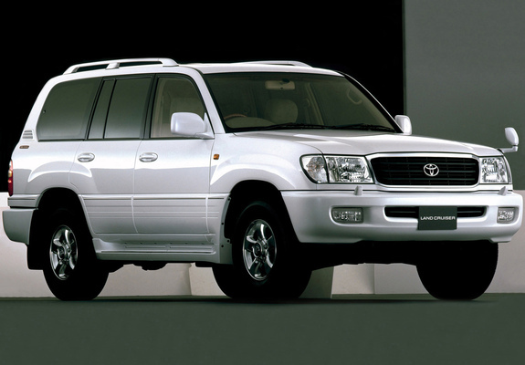 Toyota Land Cruiser 100 50th Anniversary JP-spec (J100-101) 2001 pictures