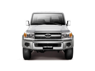 Photos of Toyota Land Cruiser (J71) 2007