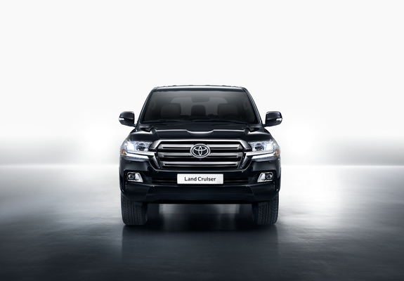 Toyota Land Cruiser 200 (UZJ200) 2015 photos