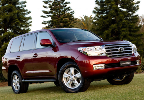 Toyota Land Cruiser 200 Sahara AU-spec (UZJ200) 2007–12 wallpapers