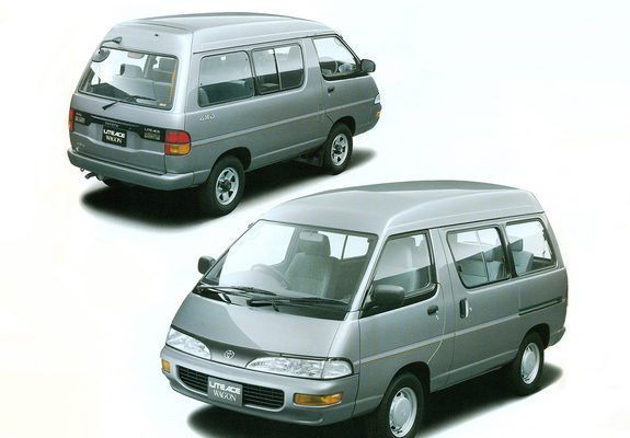 Images of Toyota LiteAce Wagon AXL (YR21G) 1993–96