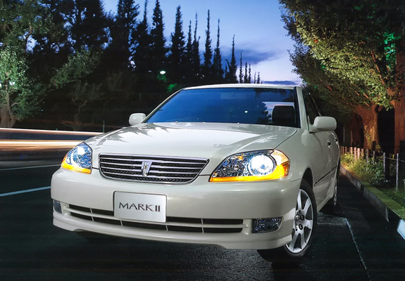 Toyota Mark II (X110) 2000–04 pictures