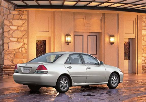 Toyota Mark II (X110) 2000–04 pictures