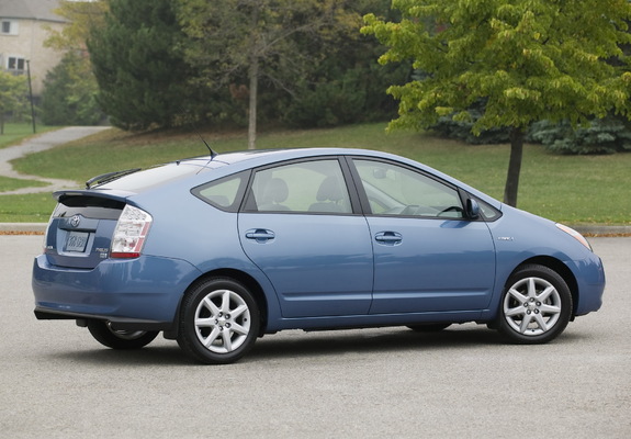Toyota Prius US-spec (NHW20) 2003–09 wallpapers