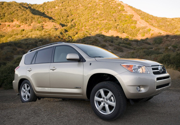 Images of Toyota RAV4 US-spec 2006–08