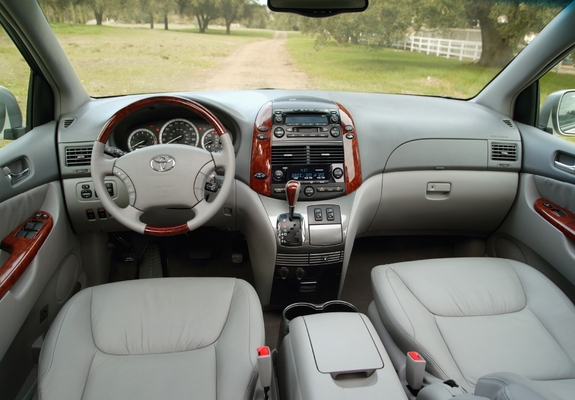 Toyota Sienna 2004–05 wallpapers