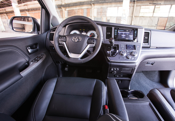 Toyota Sienna SE + Concept (XL30) 2016 images