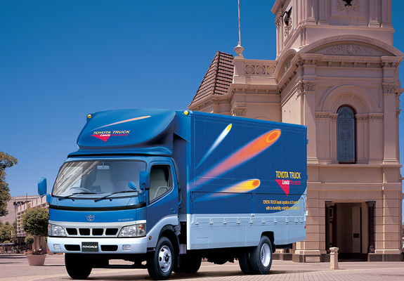 Toyota Toyoace 2002–06 photos