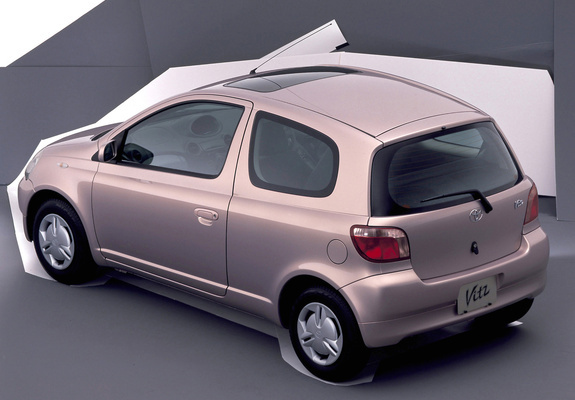 Toyota Vitz 3-door 1999–2001 wallpapers