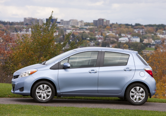 Toyota Yaris LE 5-door US-spec 2011 photos