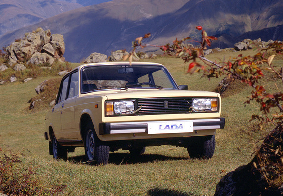Images of VAZ 2105 1980–97