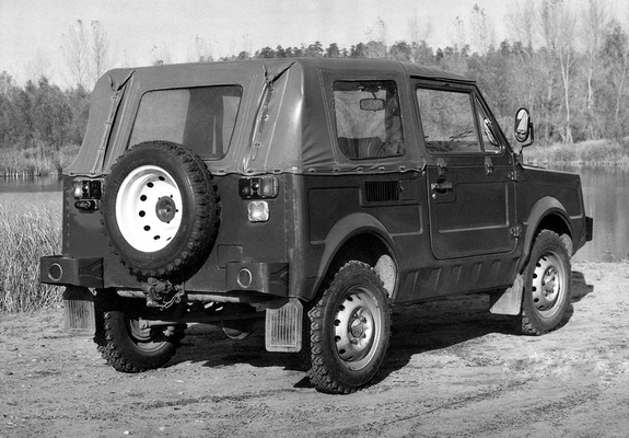 VAZ 2122 600 1987 wallpapers