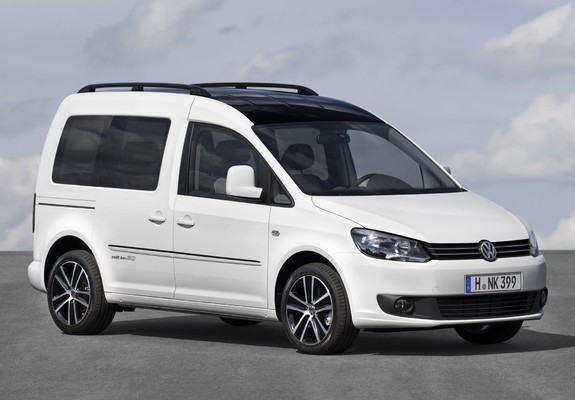 Photos of Volkswagen Caddy Edition 30 (Type 2K) 2011