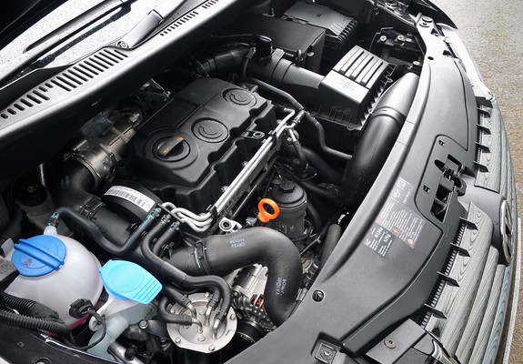 Volkswagen Caddy Sportline (Type 2K) 2008–10 wallpapers