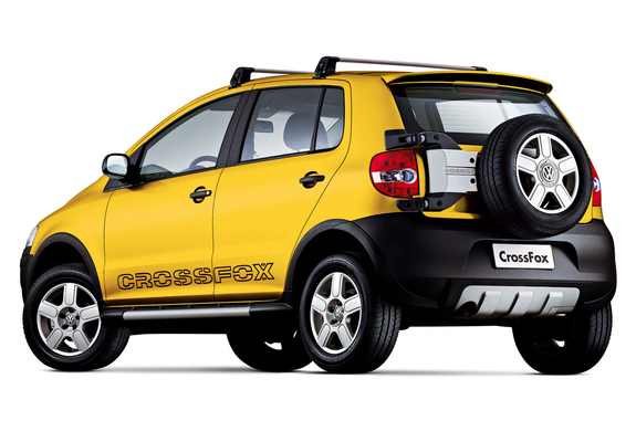 Images of Volkswagen CrossFox 2005–07