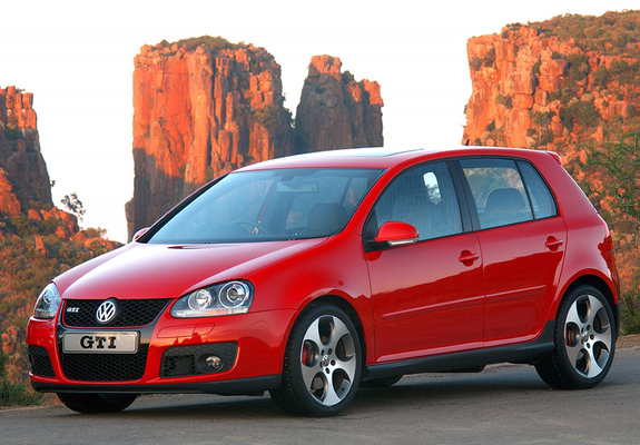 Volkswagen Golf GTI 5-door ZA-spec (Typ 1K) 2004–08 wallpapers
