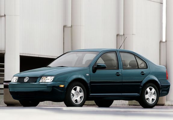 Photos of Volkswagen Jetta Sedan (IV) 1998–2003