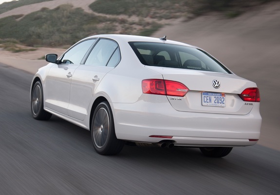 Volkswagen Jetta US-spec (VI) 2010 images