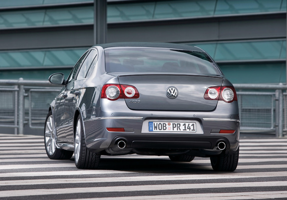 Pictures of Volkswagen Passat R36 Sedan (B6) 2007–10