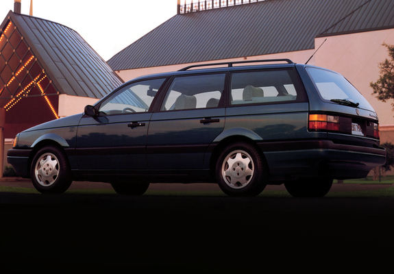 Volkswagen Passat Wagon (B3) 1988–93 wallpapers