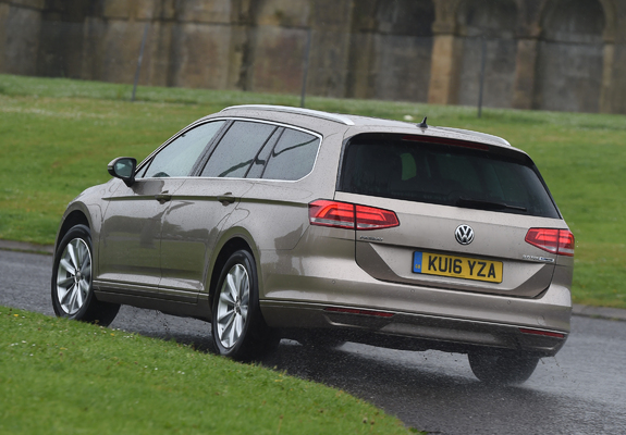 Volkswagen Passat Estate BlueMotion UK-spec (B8) 2015 wallpapers