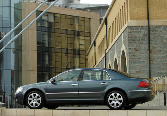 Volkswagen Phaeton V10 TDI UK-spec 2002–07 photos