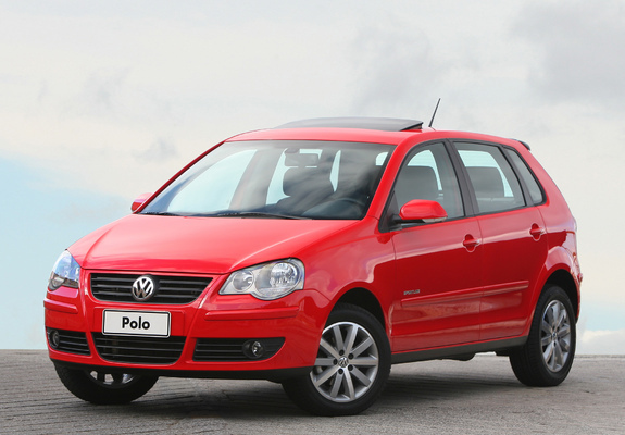 Photos of Volkswagen Polo 5-door BR-spec (Typ 9N3) 2009