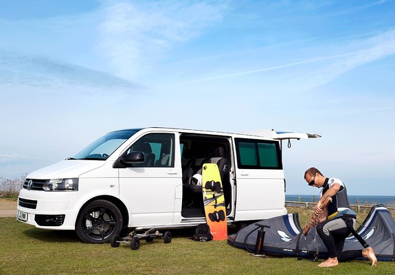 Images of Volkswagen T5 Transporter Combi Sportline UK-spec 2011