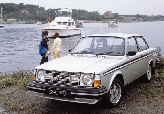 Volvo 242 GT 1978–81 images