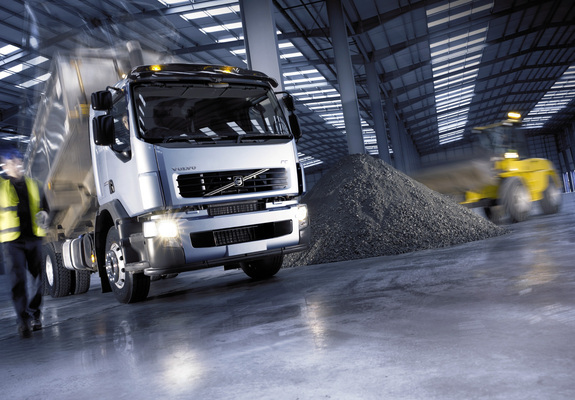 Photos of Volvo FE Tipper 2006