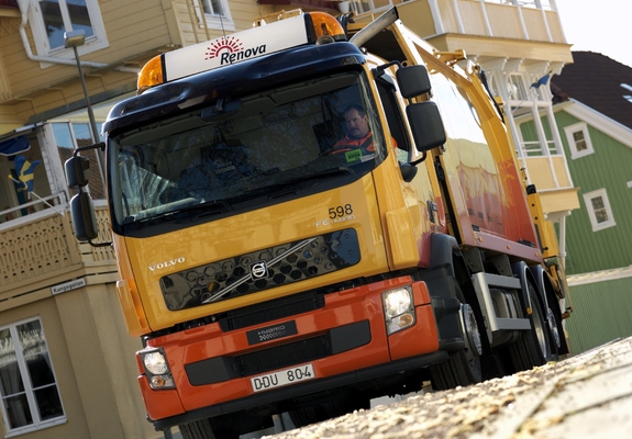 Photos of Volvo FE Hybrid Rolloffcon Test Truck 2008–11