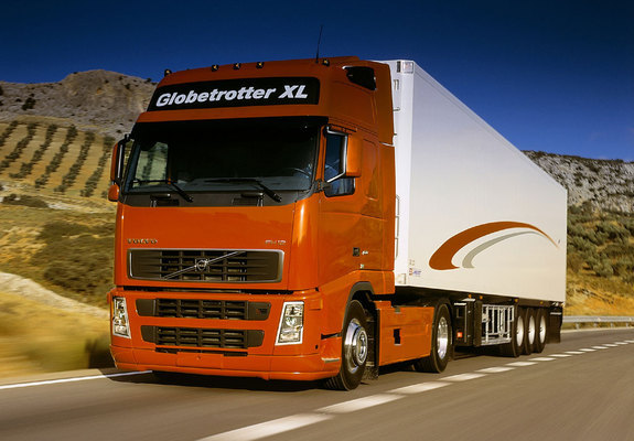 Photos of Volvo FH12 4x2 2002–05