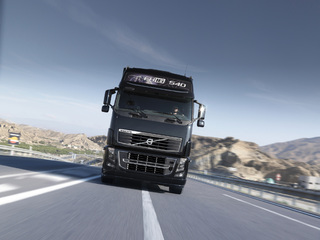 Volvo FH16 540 4x2 2008–12 wallpapers