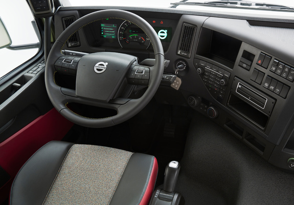Volvo FM 370 6x2 2013 wallpapers